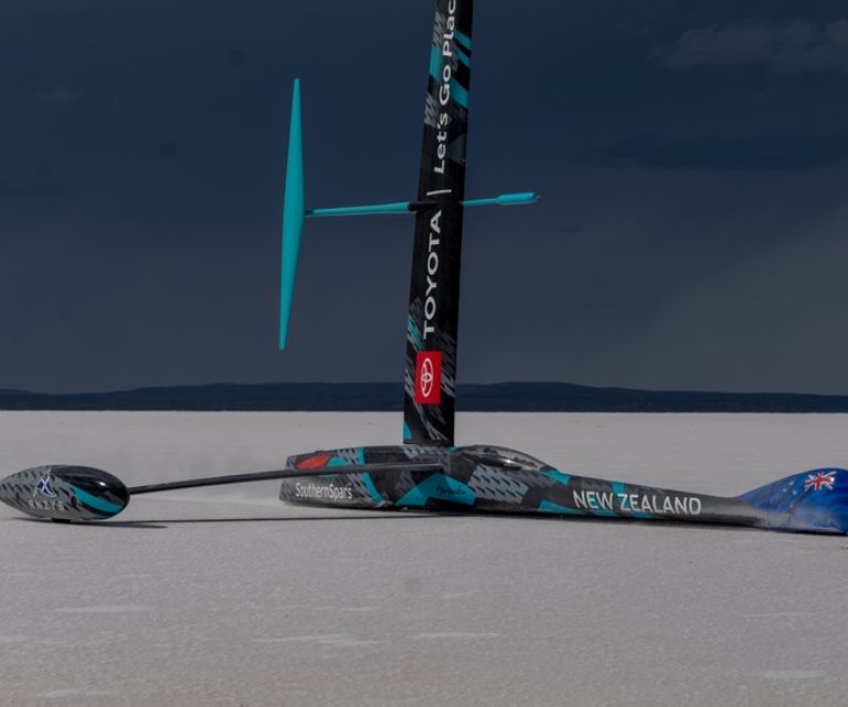 Southern Spars | Carbon Fibre Sailing Technology